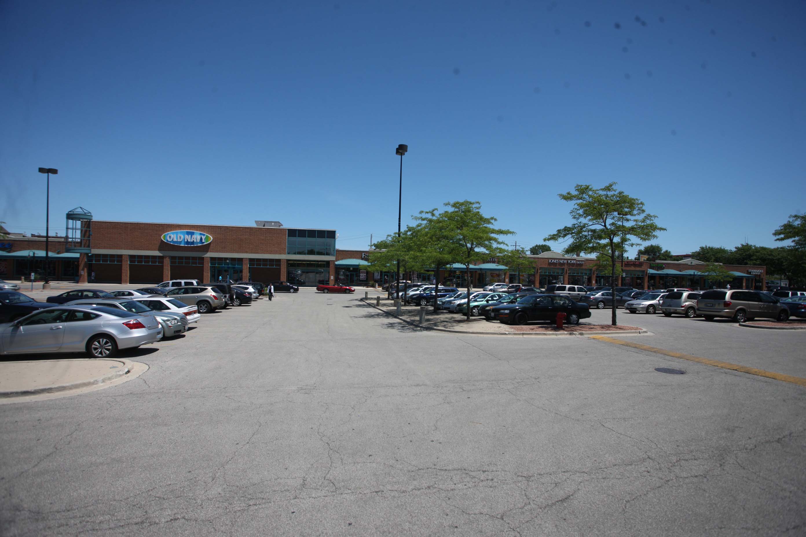 Old Navy - Chicago, Illinois West Fullerton Avenue, 1730