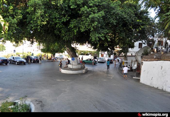 The central square of Lindos - Lindos