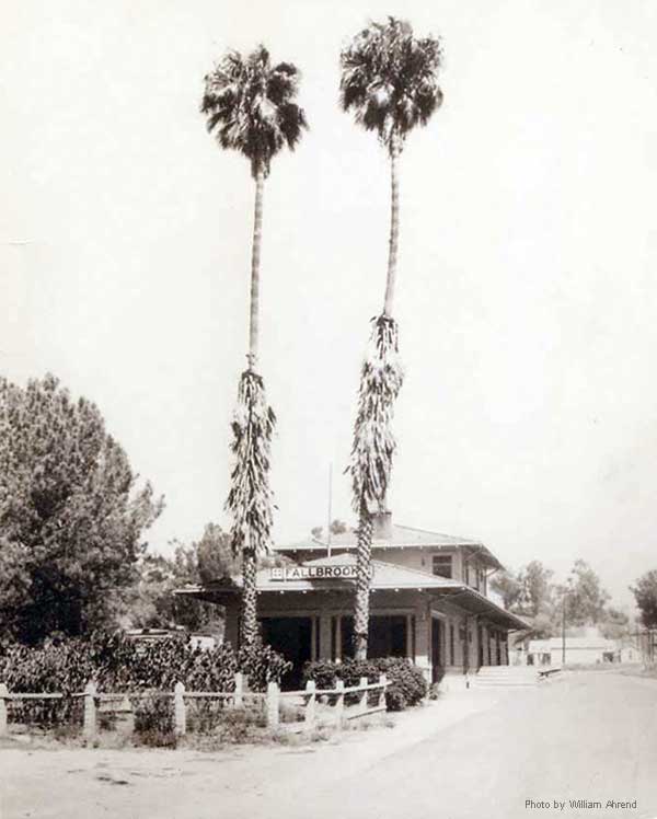 The Fallbrook Branch (site)