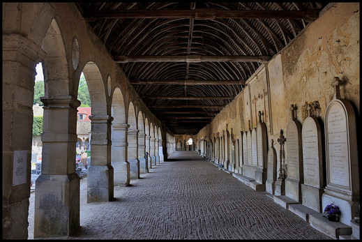 Le Cloître - Montfort-l'Amaury