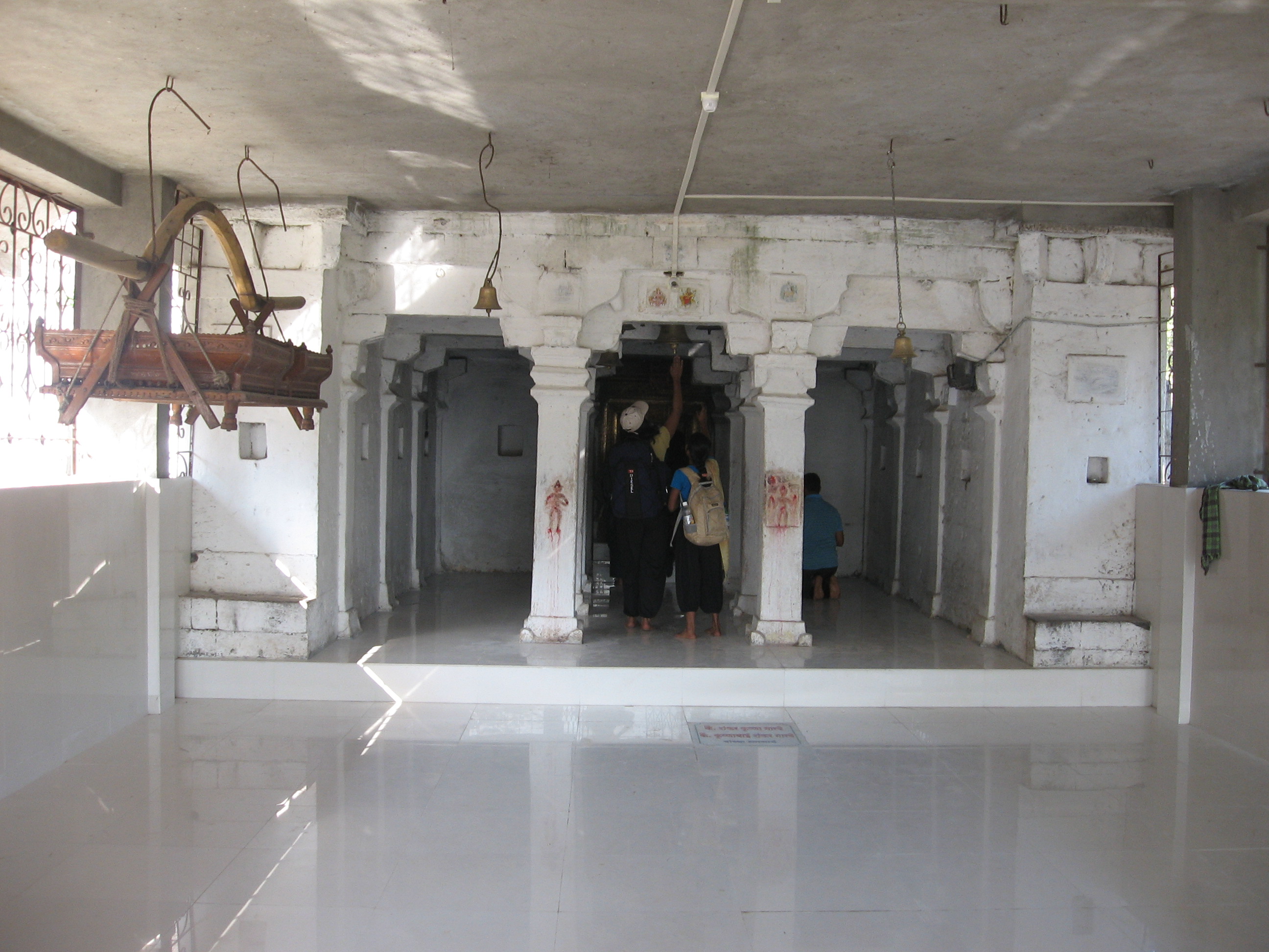 Challoba Mandir, Samangad