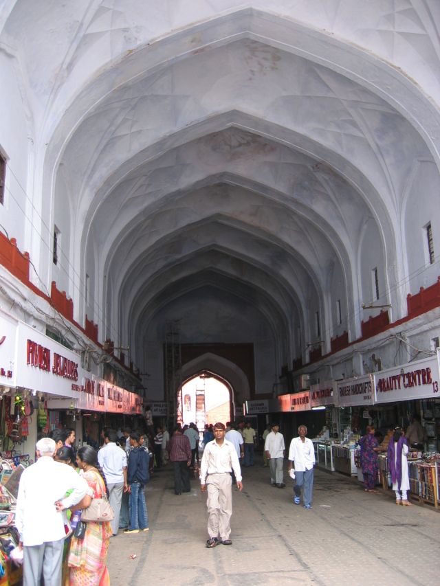 Meena Bazar - Delhi