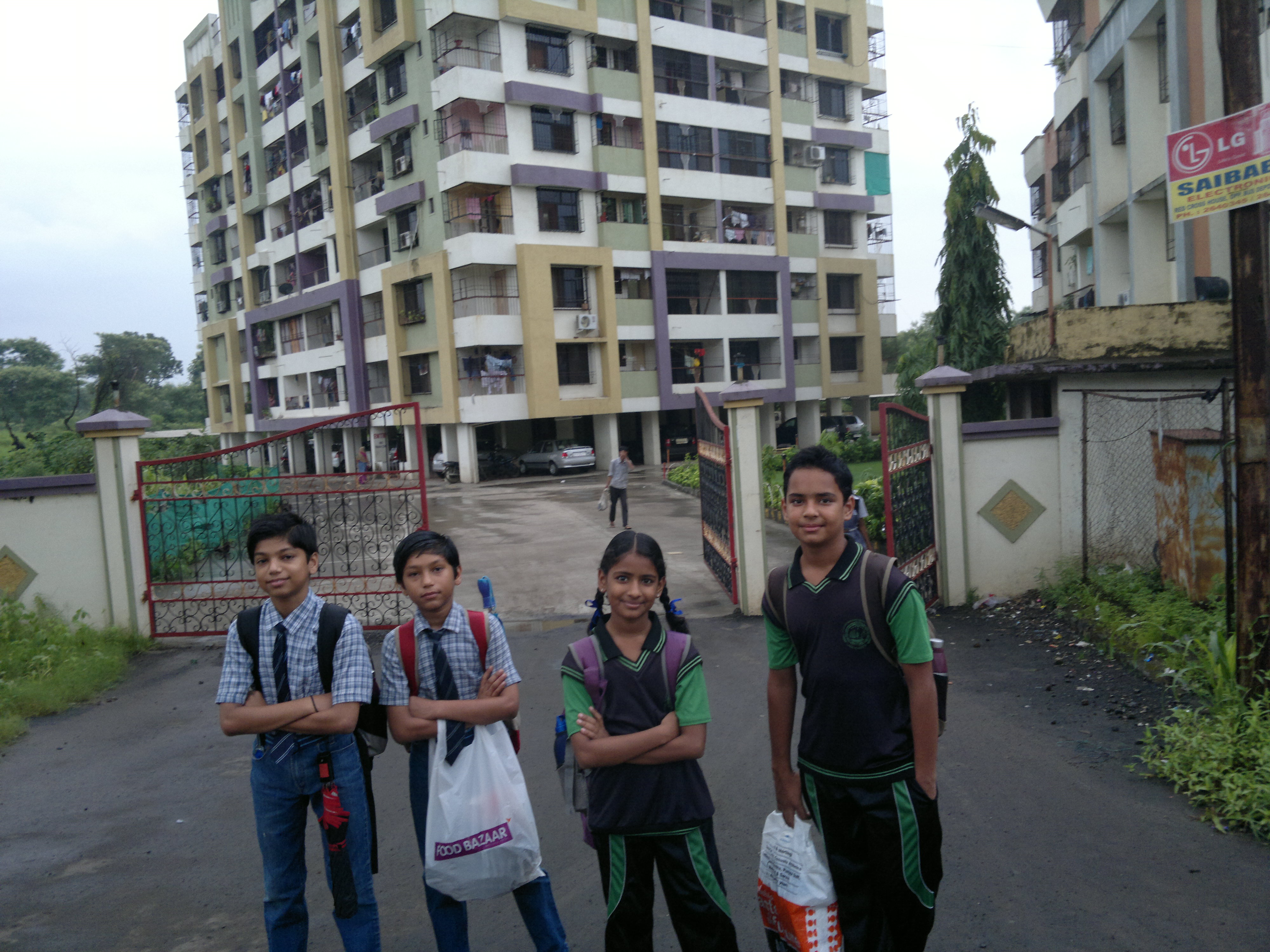 Yogi Darshan 2 'J' Tower, near balaji tample, basera road, Amli ...