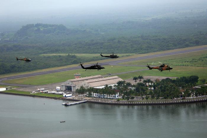 Base Aérea de Santos - Nero Moura - Guarujá