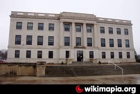 Barnes County Courthouse - Valley City, North Dakota