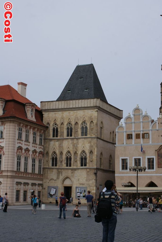 Stone Bell house - Prague
