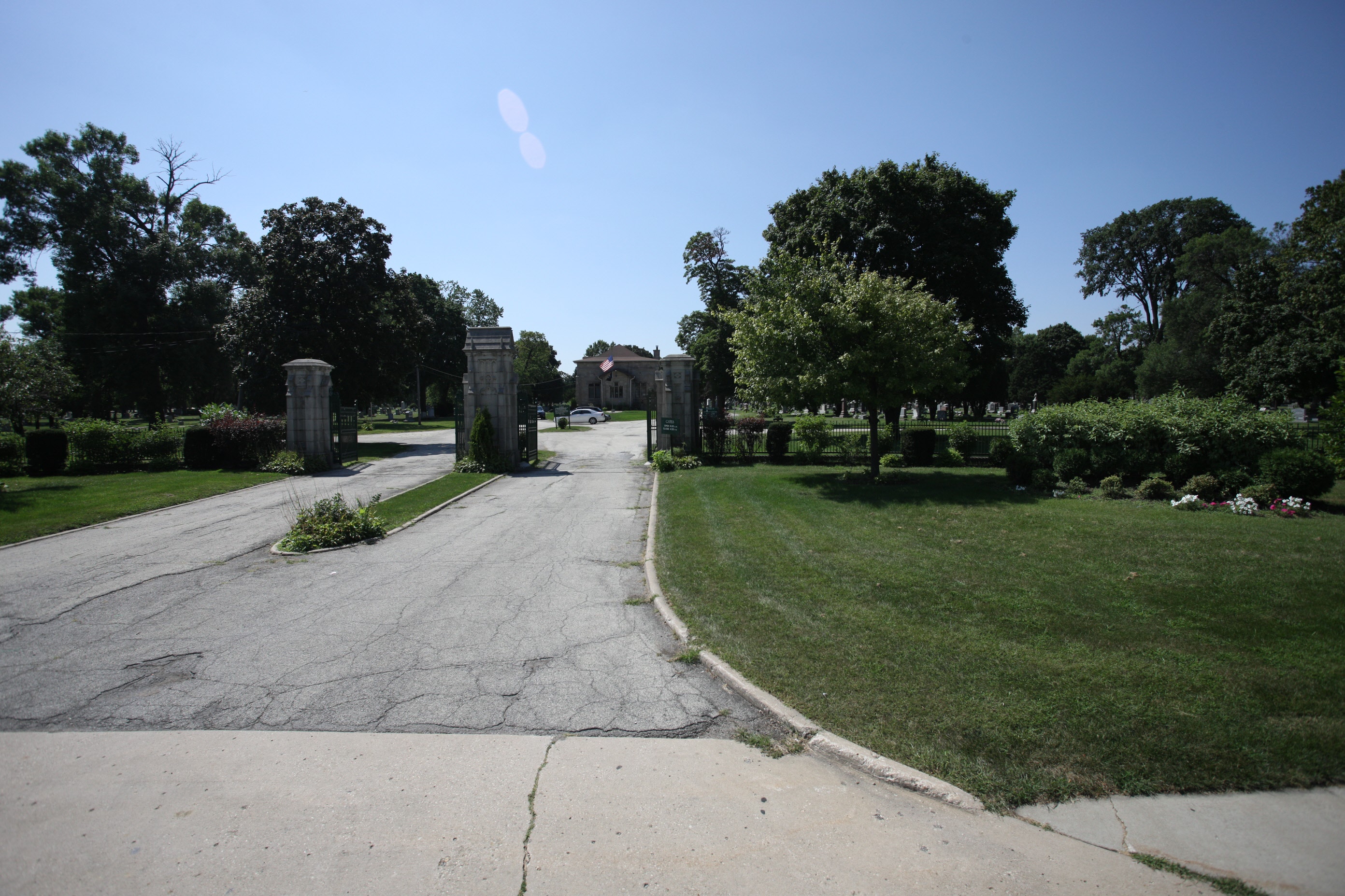 Eden Memorial Park Cemetery - Schiller Park, Illinois