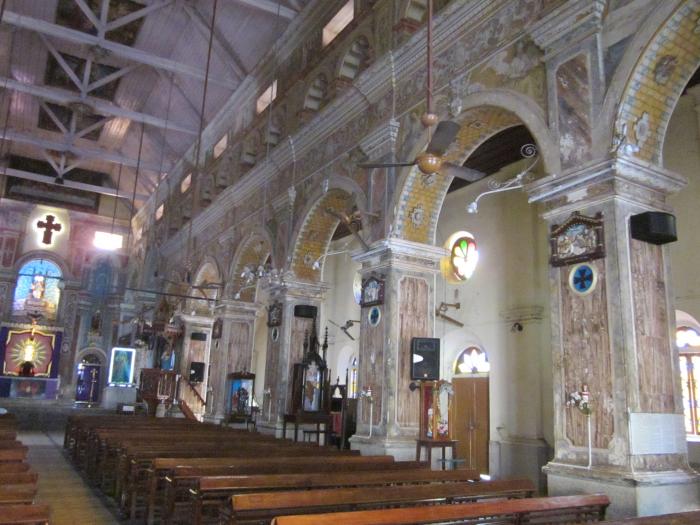 Santa Cruz Basilica - Kochi Santa Cruz Road