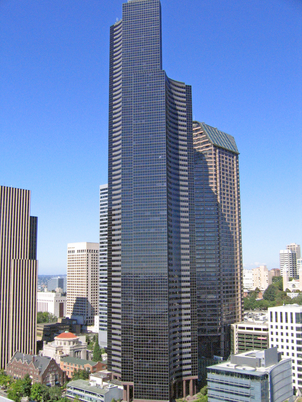 Columbia Center - Seattle, Washington | store / shop, office building ...