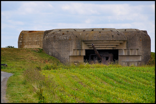 The Longues-sur-Mer battery