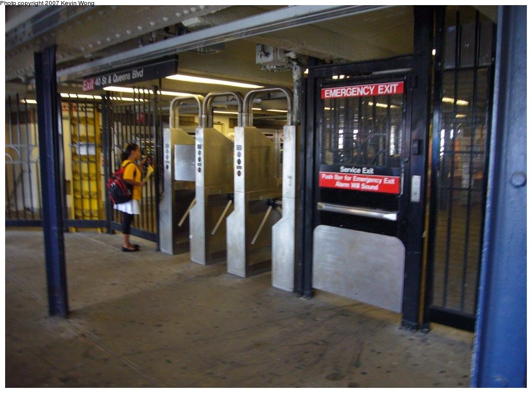 40th Street–Lowery Street station (IRT Flushing Line)