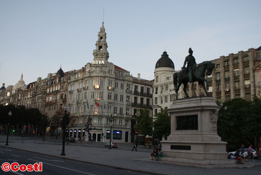 Banco Bilbao Vizcaya Argentaria (BBVA) Agency - Porto