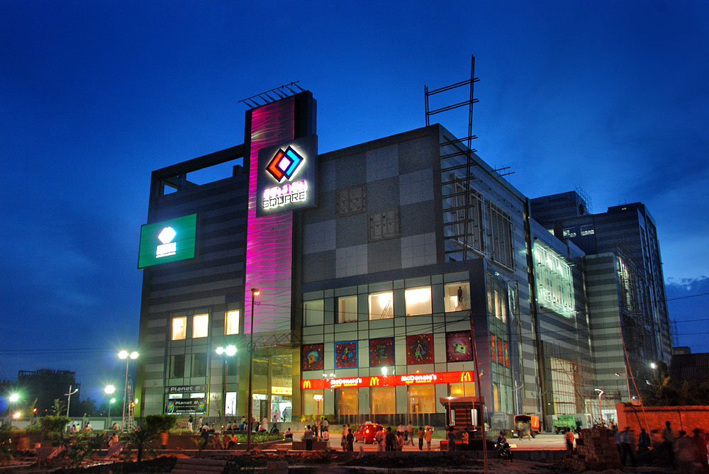 Mani Square Mall - Kolkata