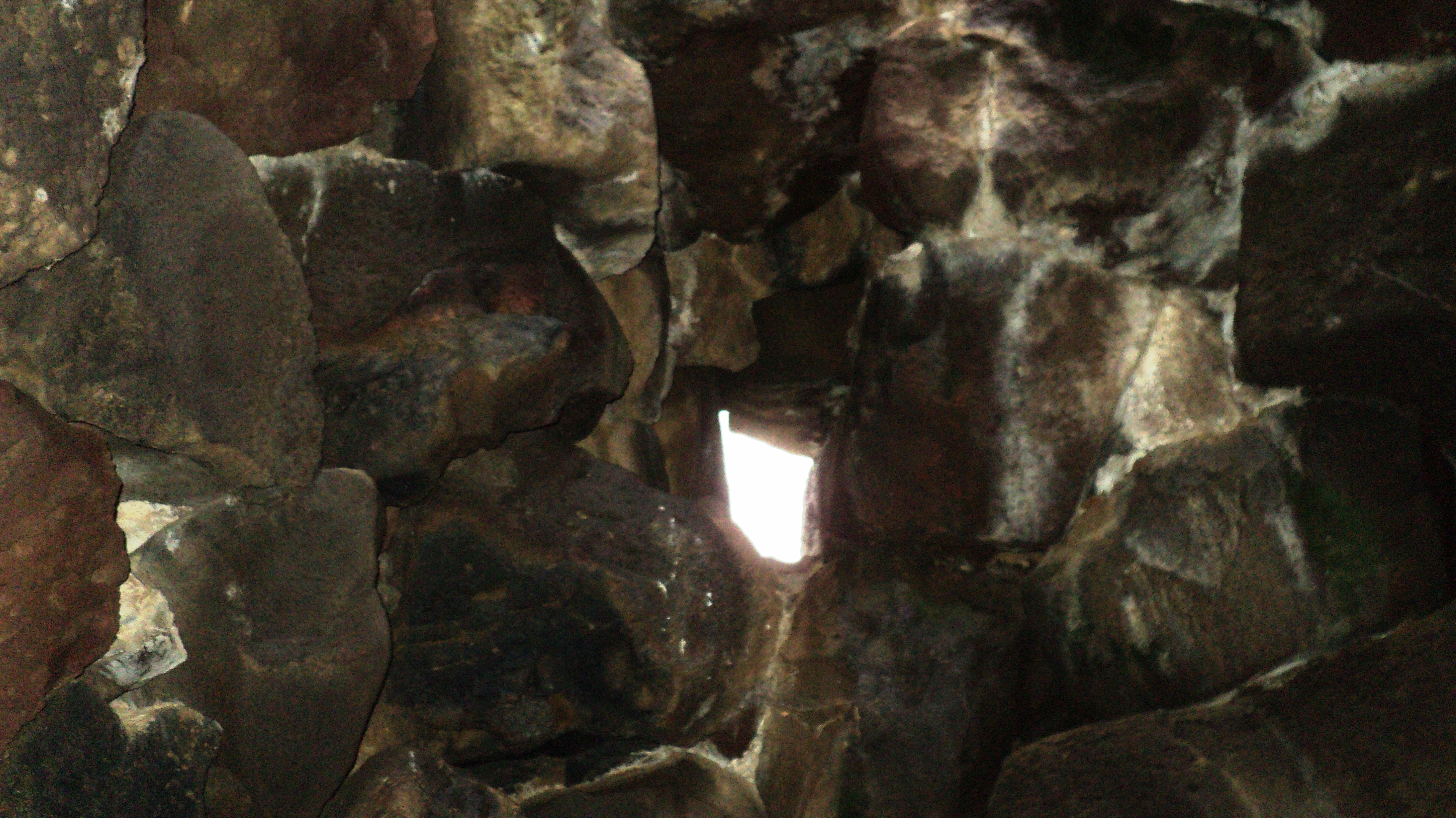 Complesso Nuragico di Bau Mendula (Interno)