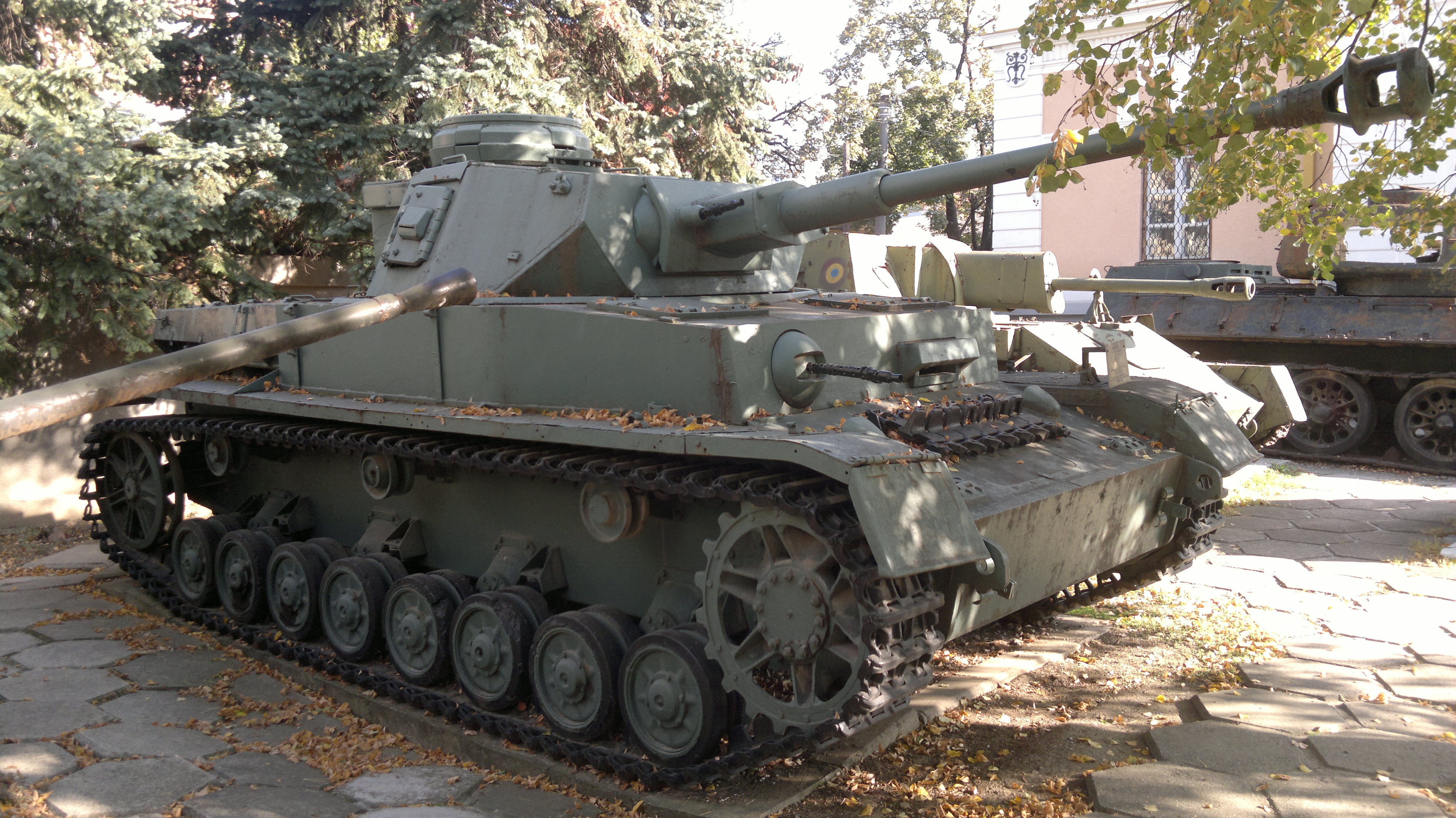 Tanc T4 - Bucureşti | militar / armată