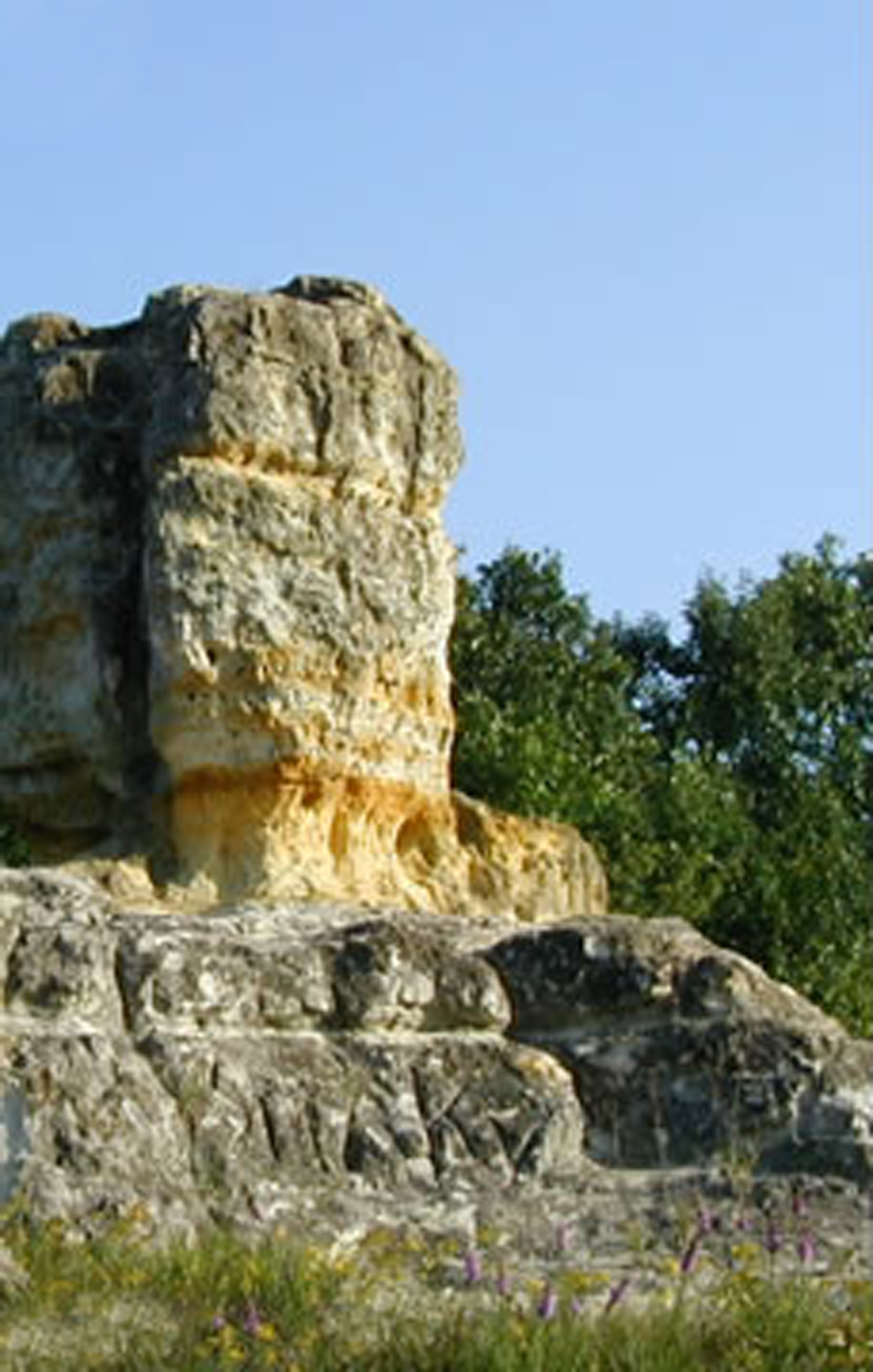 Castle Rock | geology, interesting place, historic landmark