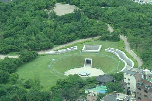 Time Capsule Square - Seoul
