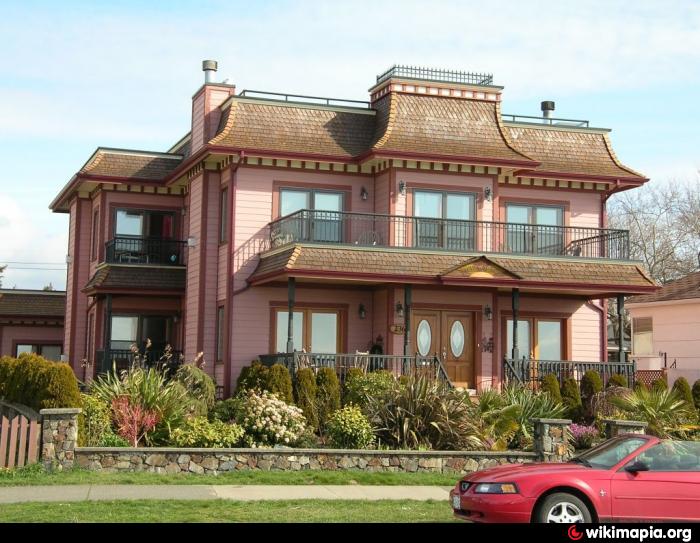 236 Dallas Road - Victoria