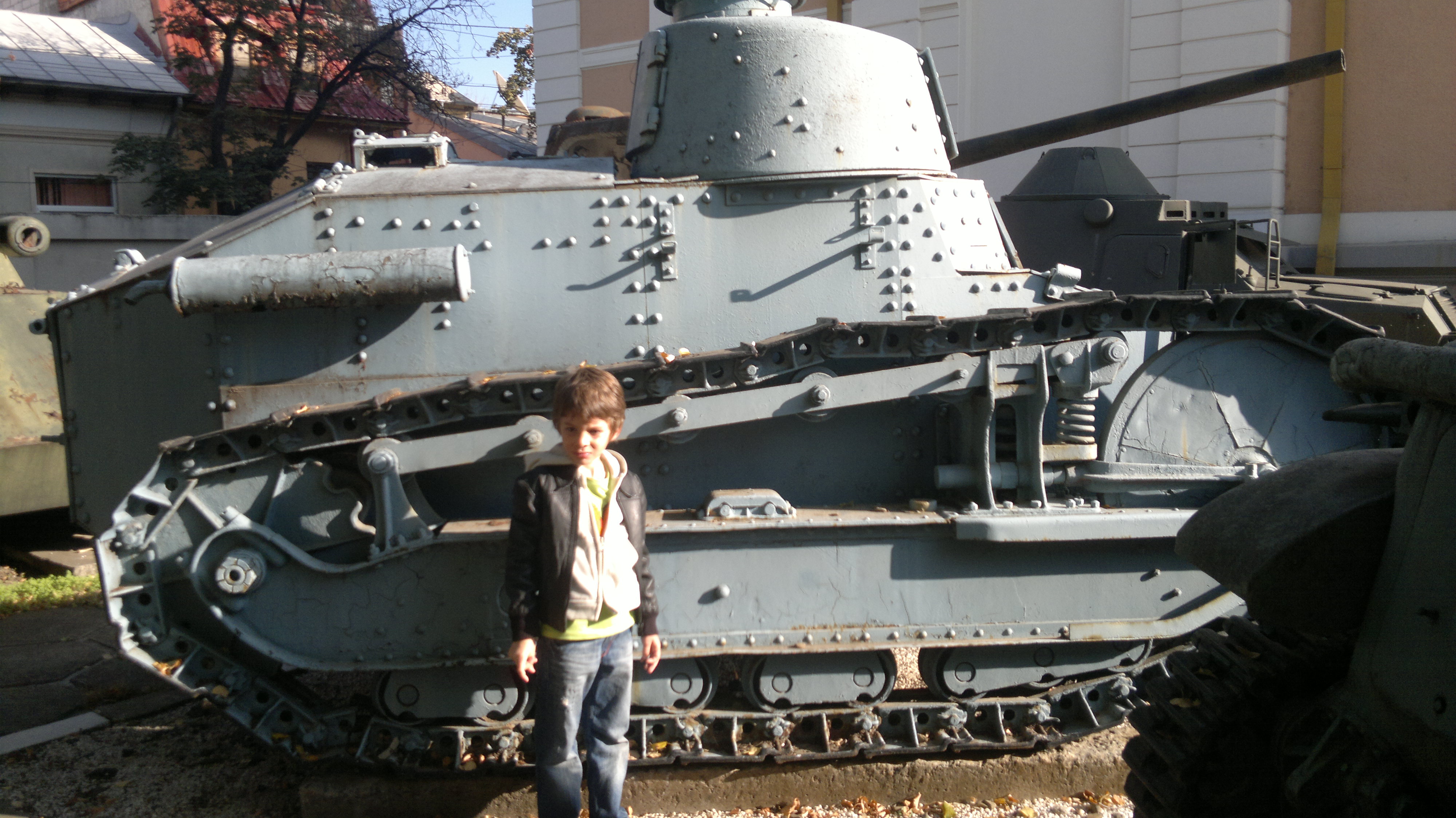 Tanc Renault FT - Bucureşti