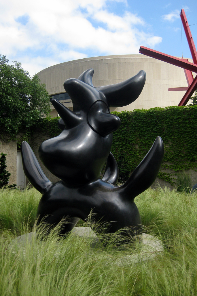 Sculpture: Miró's Lunar Bird - Washington, D.C.