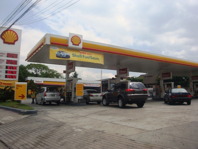 Shell Gas Station - Quezon City