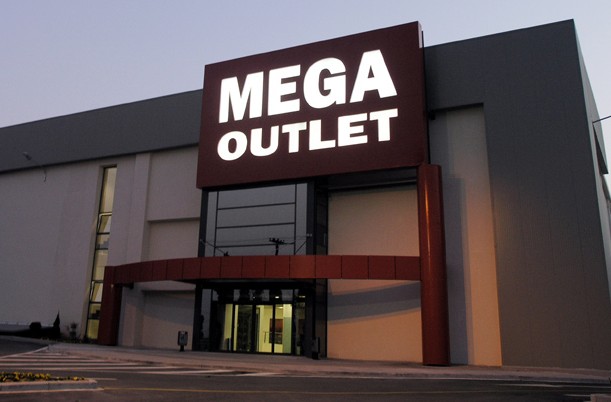 Mega Outlet - Thessaloniki