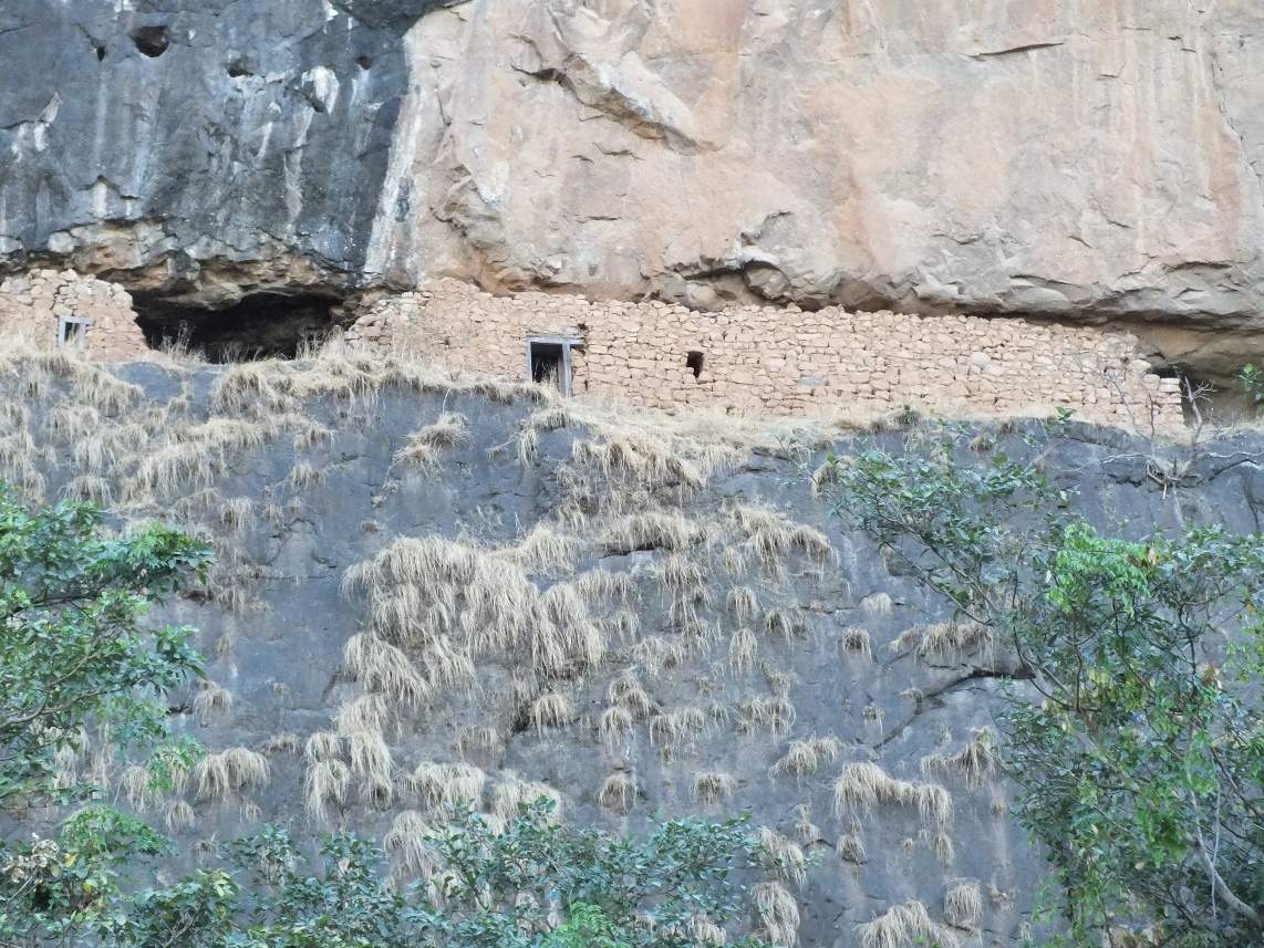 Kambre Caves | mountain, place with historical importance, interesting ...