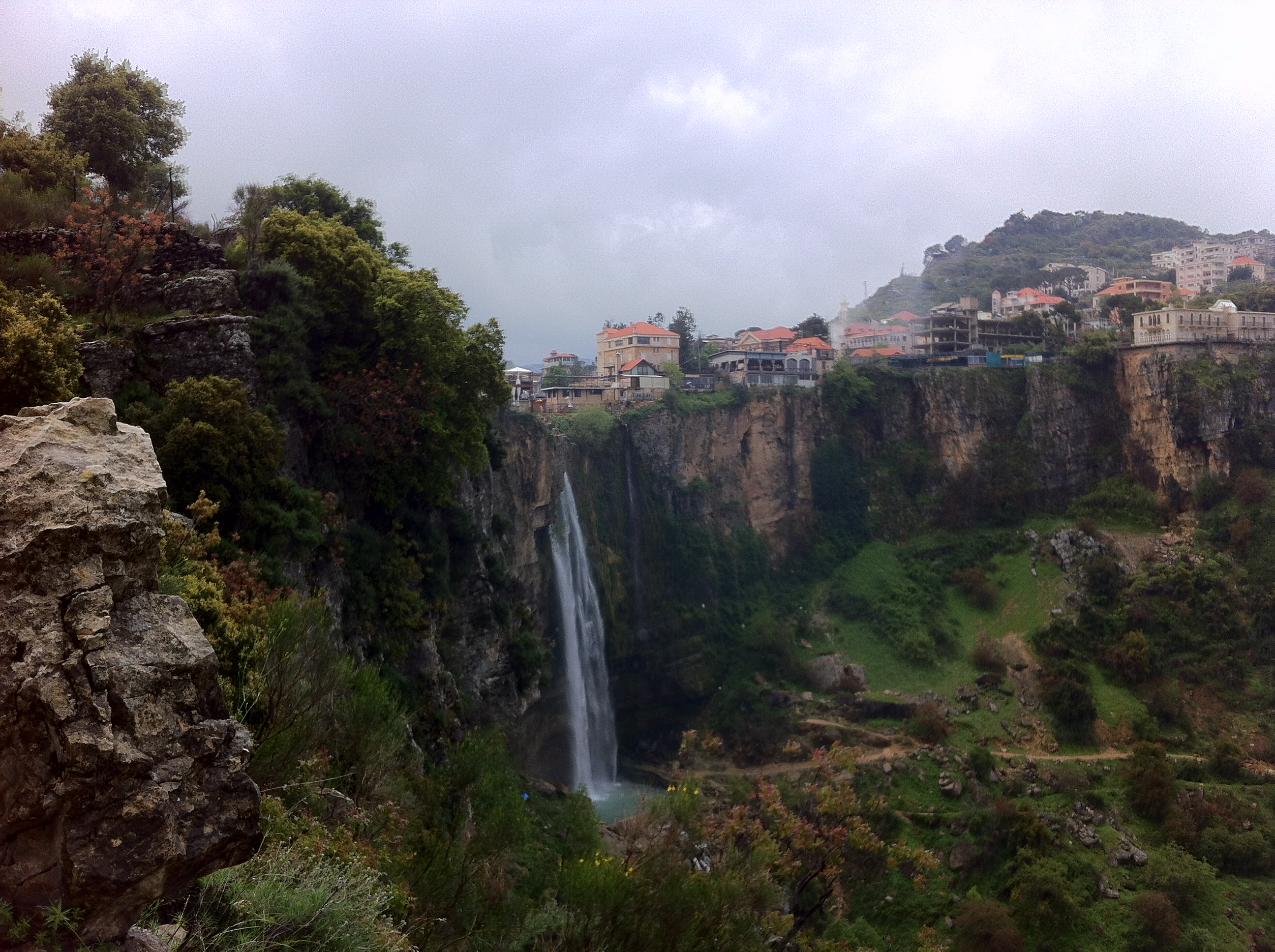 Jezzine waterfall - Jezzine