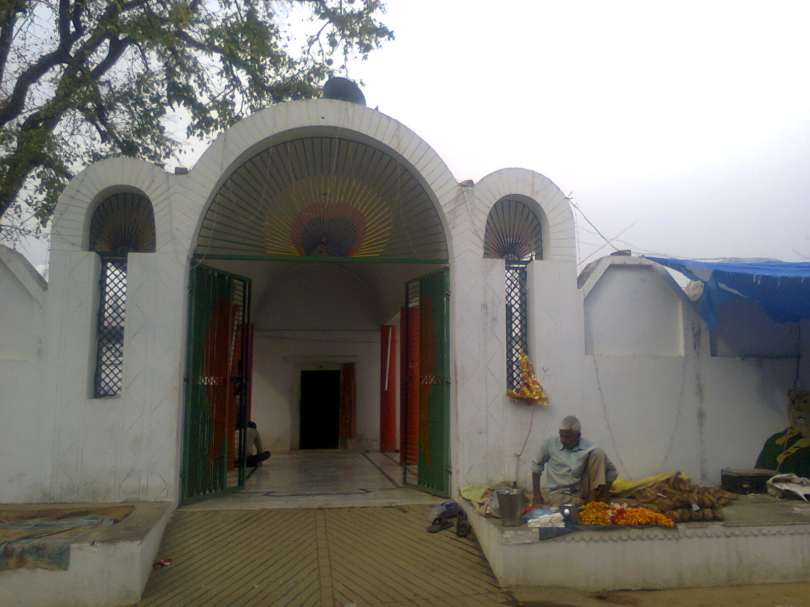 Mandavi Devi mandir