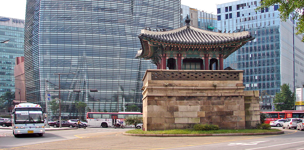 Dongsibjagak Watchtower - Seoul