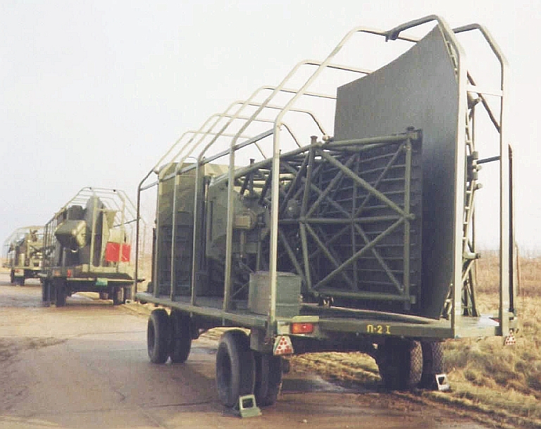 1 x P-35/37 BAR LOCK RADAR