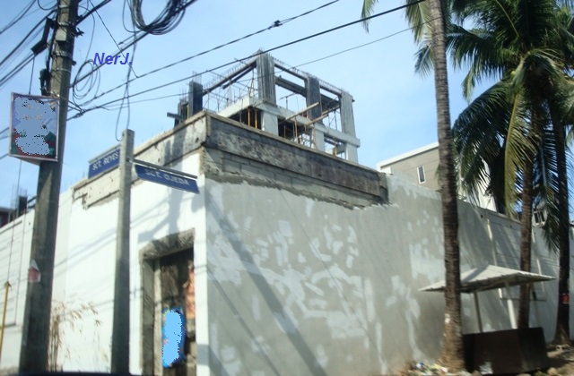 68 Roces Townhomes - Quezon City