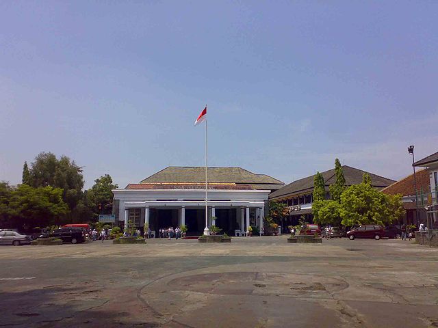 SMA Negeri 3 Semarang - Semarang