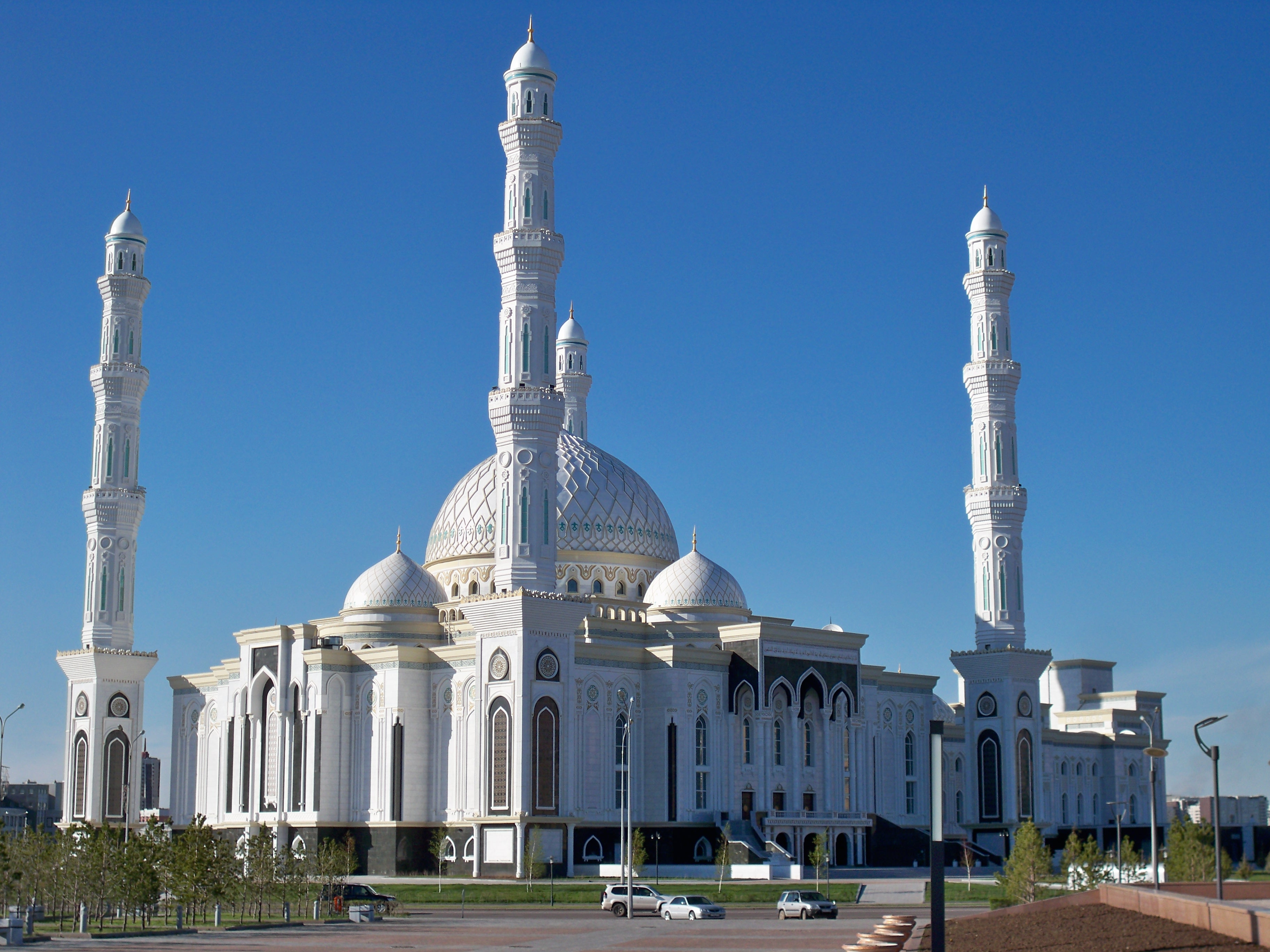 Hazrat Sultan mosque - Astana