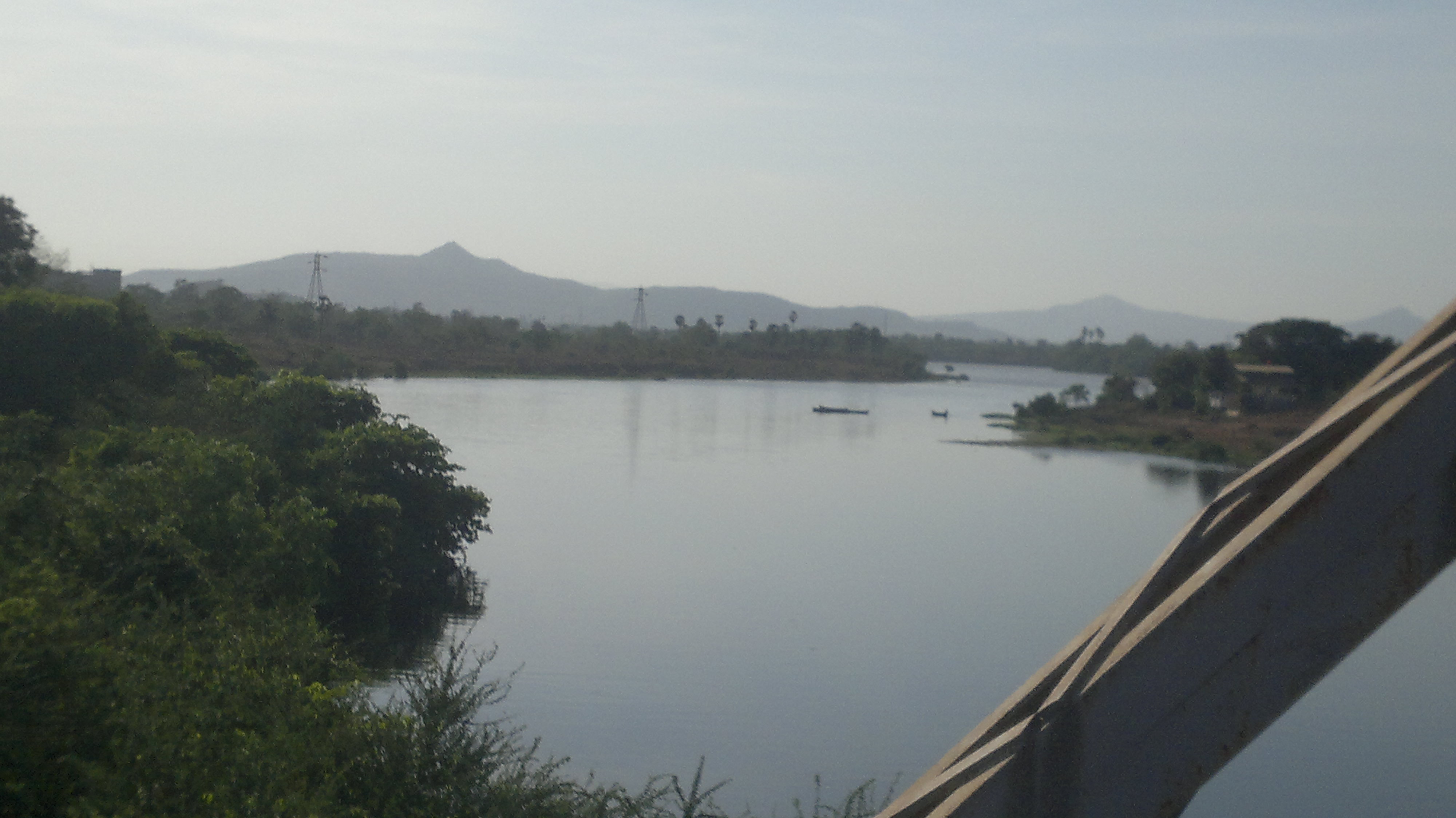 Pipeline bridge over River Ulhas - Kalyan