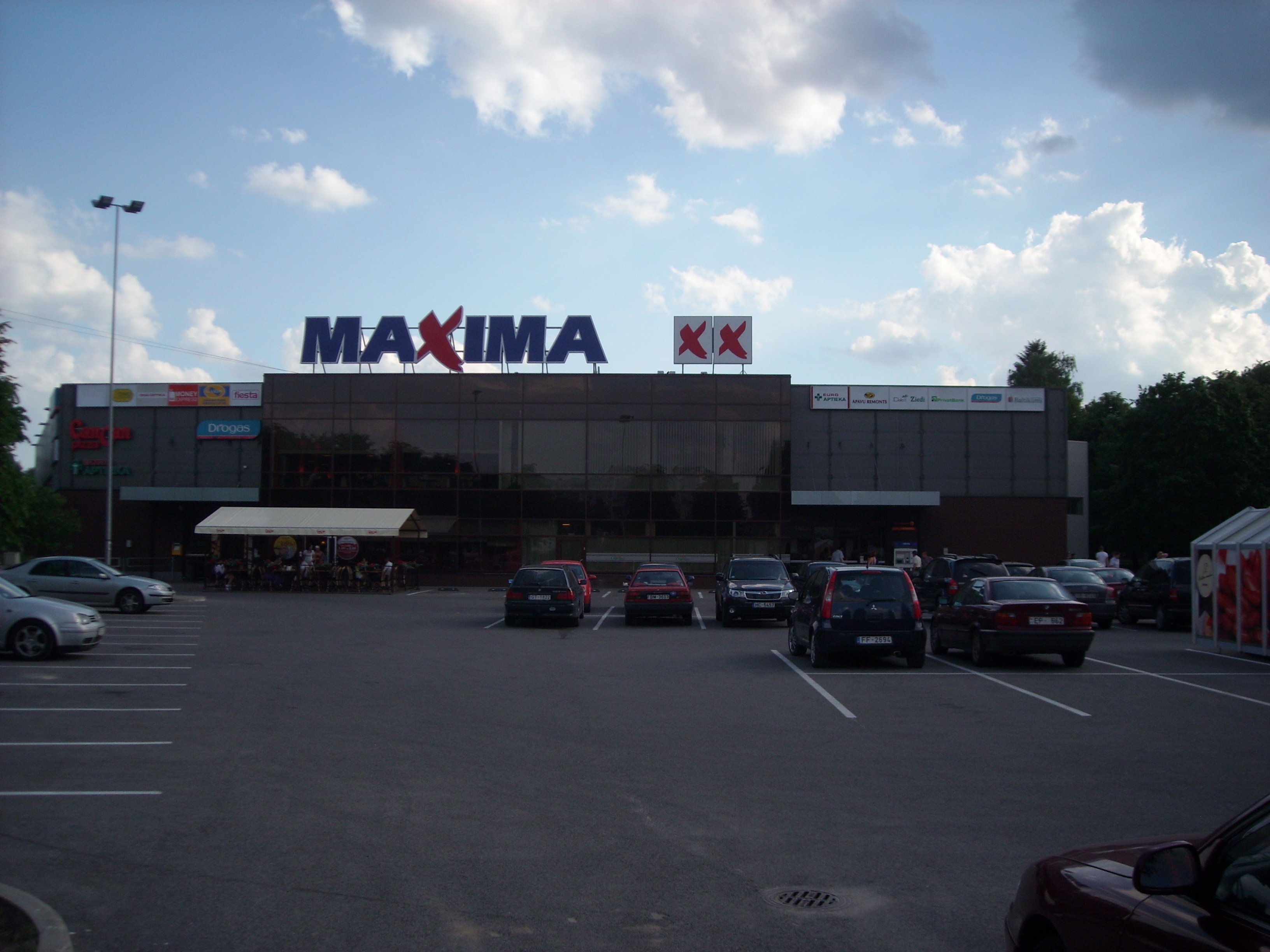 Торговый центр Maxima XX - Рига просп. Курземес, 141