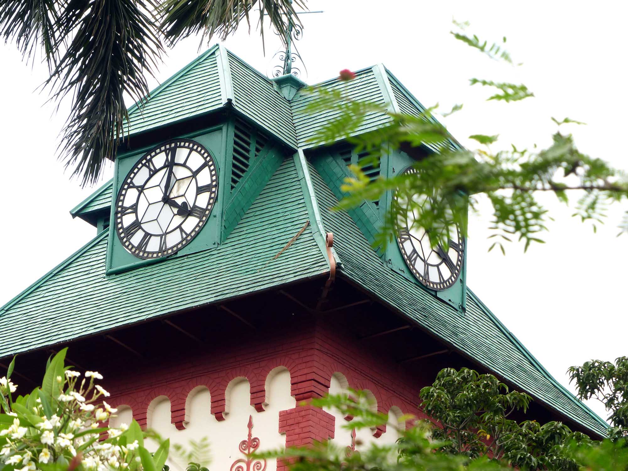 BESU CLOCK TOWER - Howrah