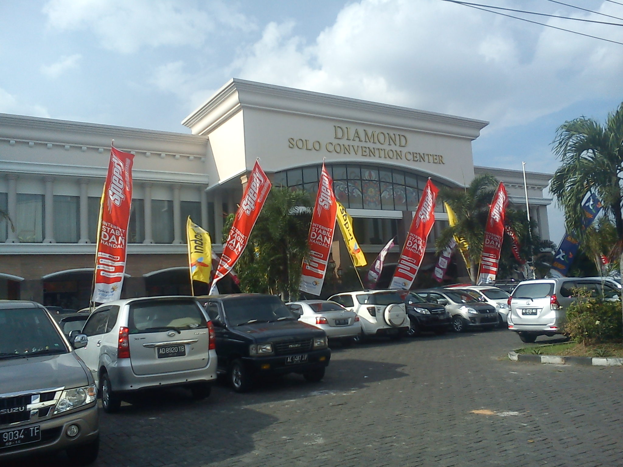 Diamond Solo Convention Center ( DSCC ) - Solo