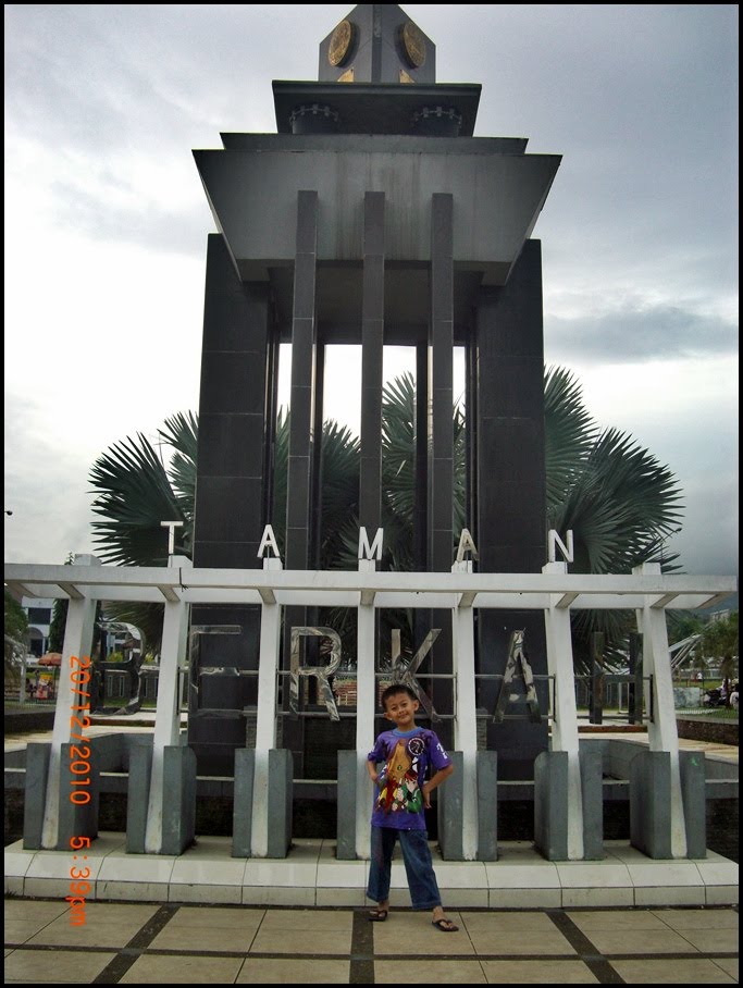 Alun-Alun - Pandeglang