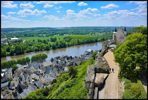 Chinon (Français)