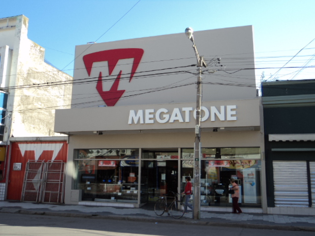 Megatone - Río Tercero