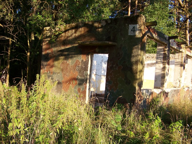 MILITARY guard-house