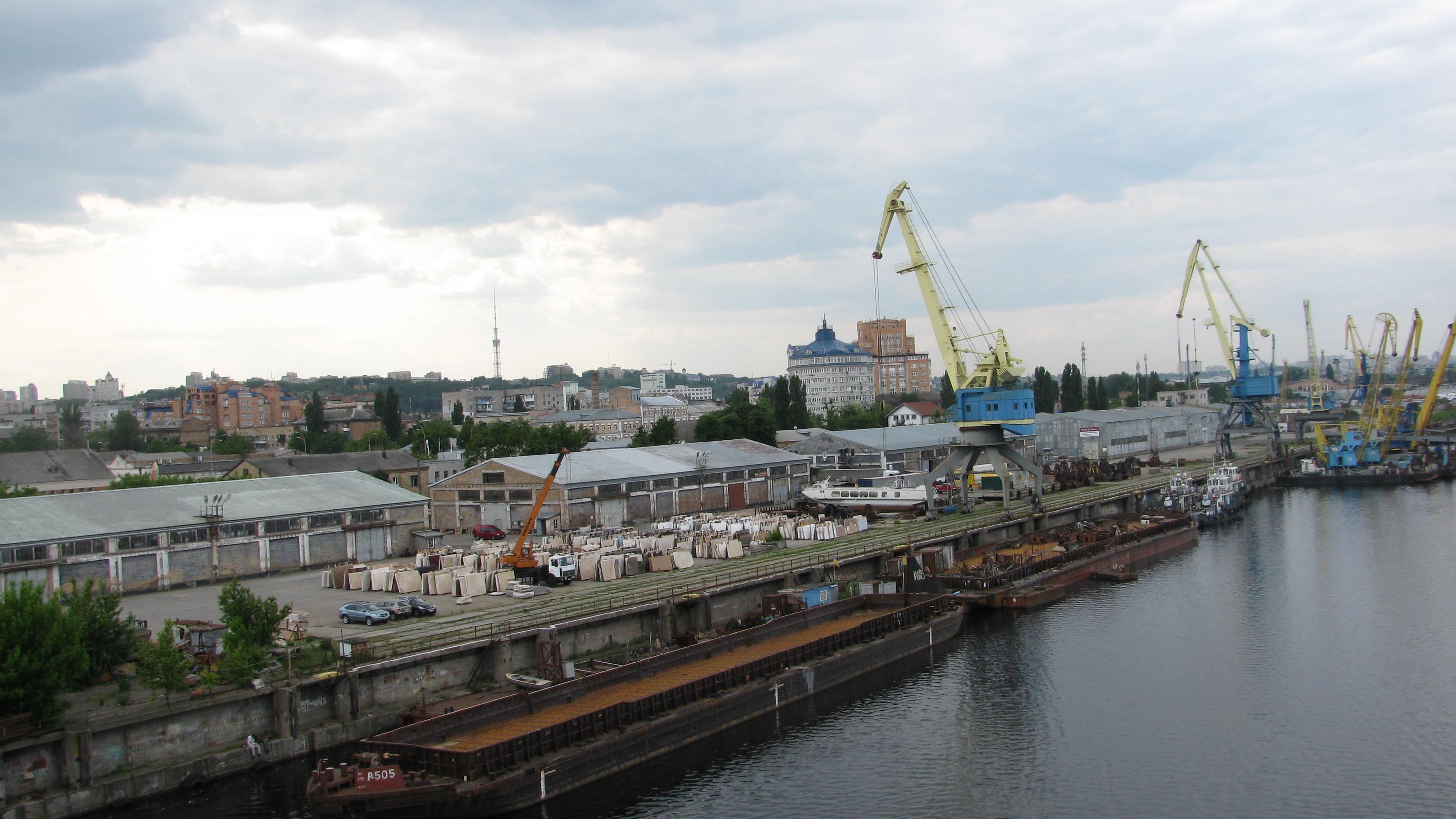 Kyiv River Freight Port - Kyiv