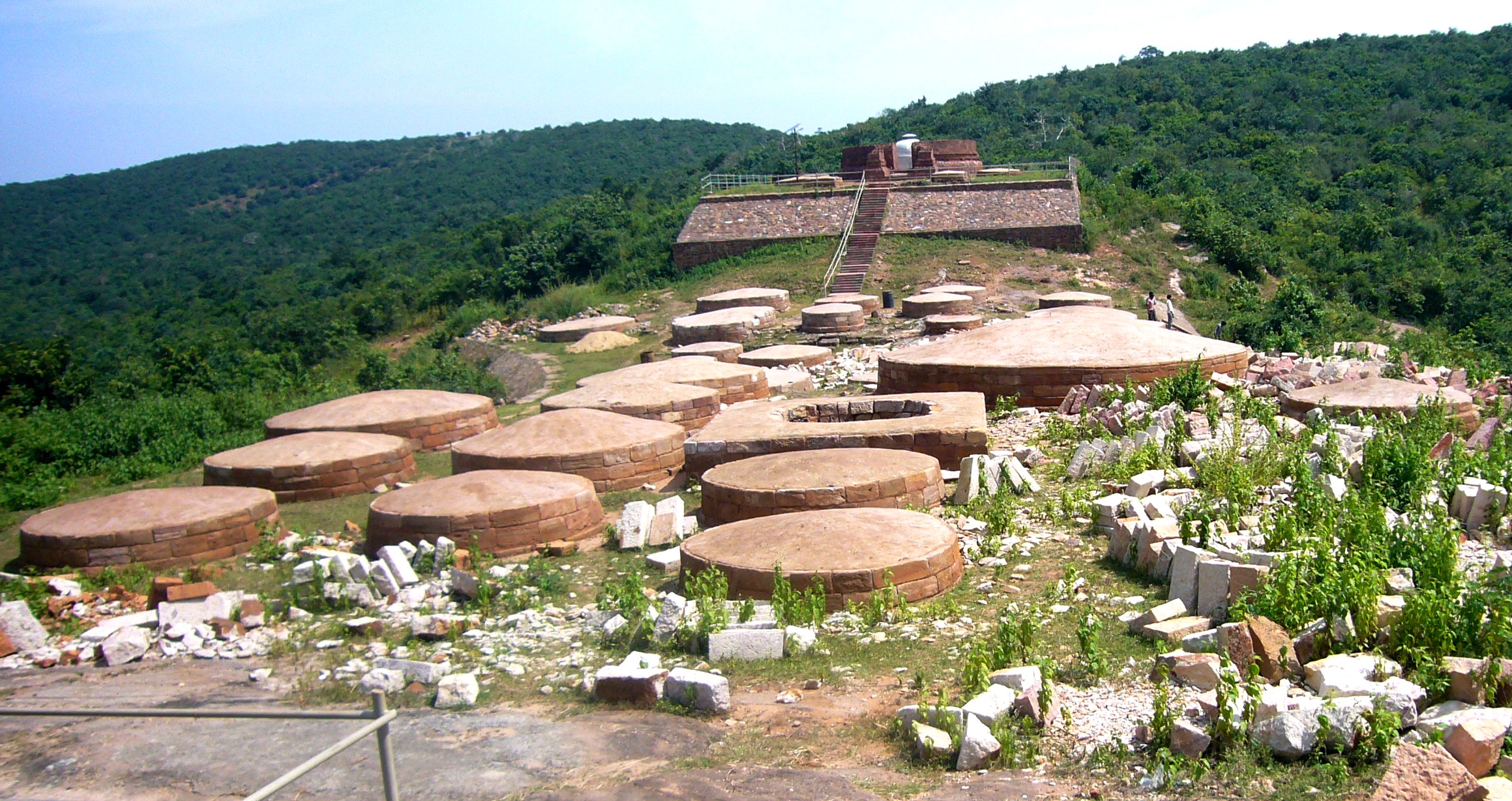 Guntupalli Buddhist Archaeological site (caves and stupas)