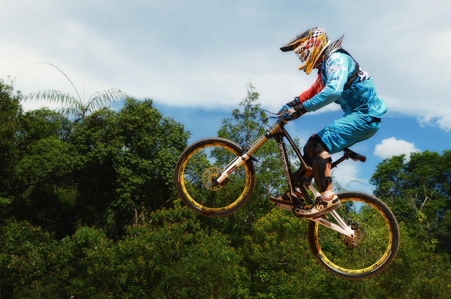 Bukit Dangas Downhill Track | tempat olahraga, taman