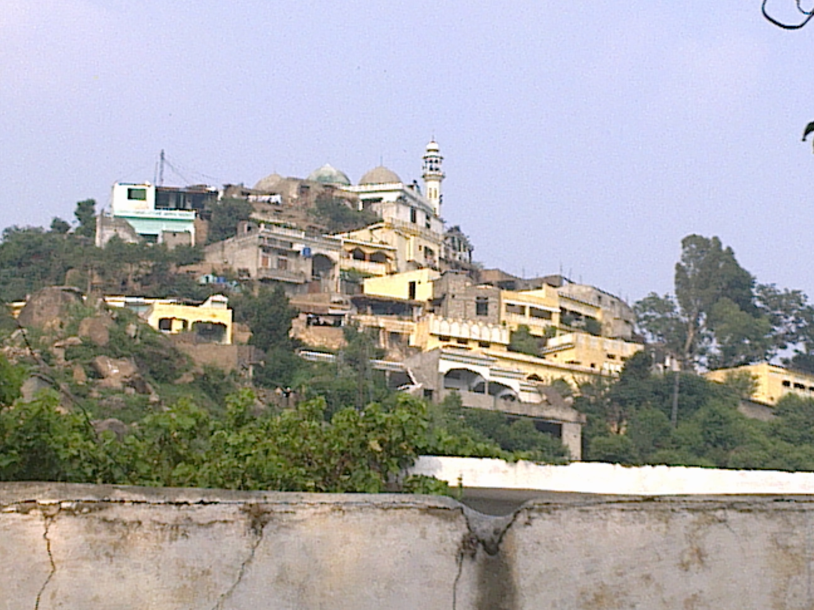 Utla Gadoon Area | village