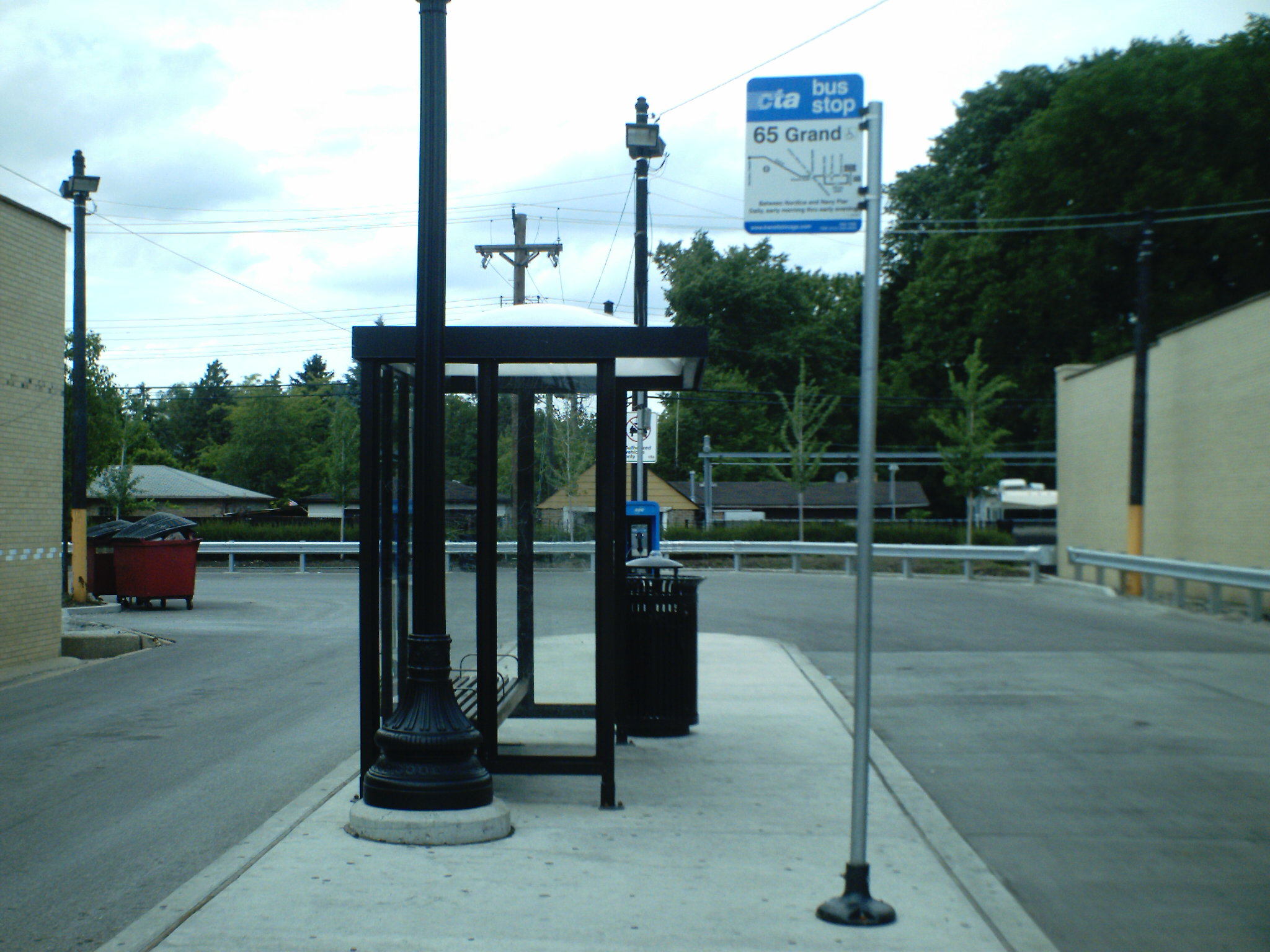 Grand/Nordica CTA Bus Terminal