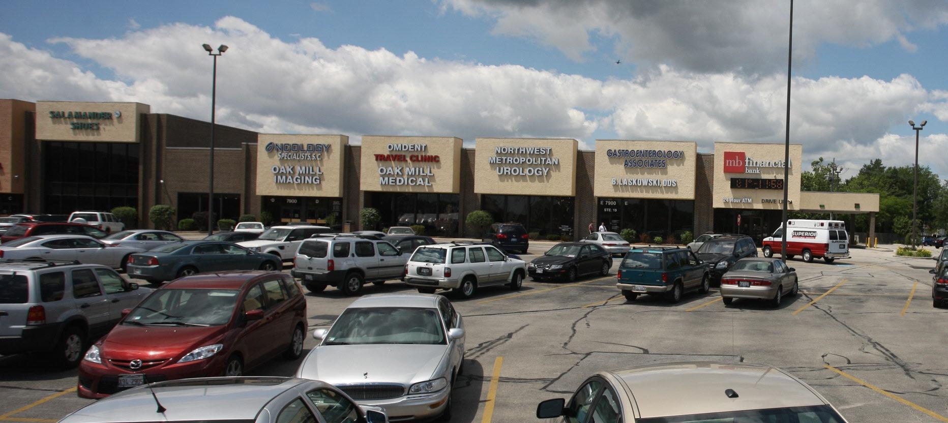 Oak Mill Indoor Mall - Niles, Illinois