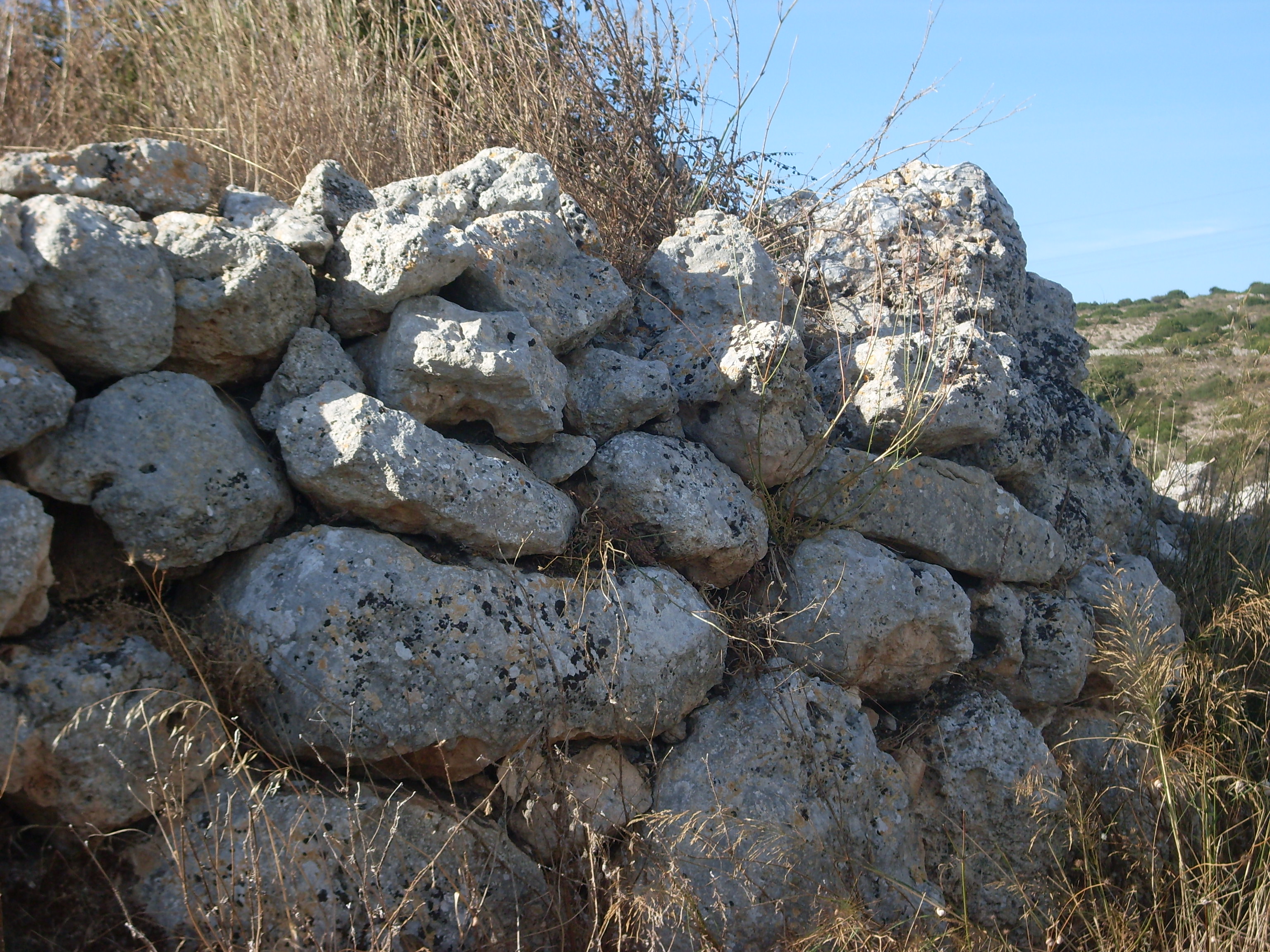 Nuraghe Bainzu Olia | archaeological site, nuragic civilization ...