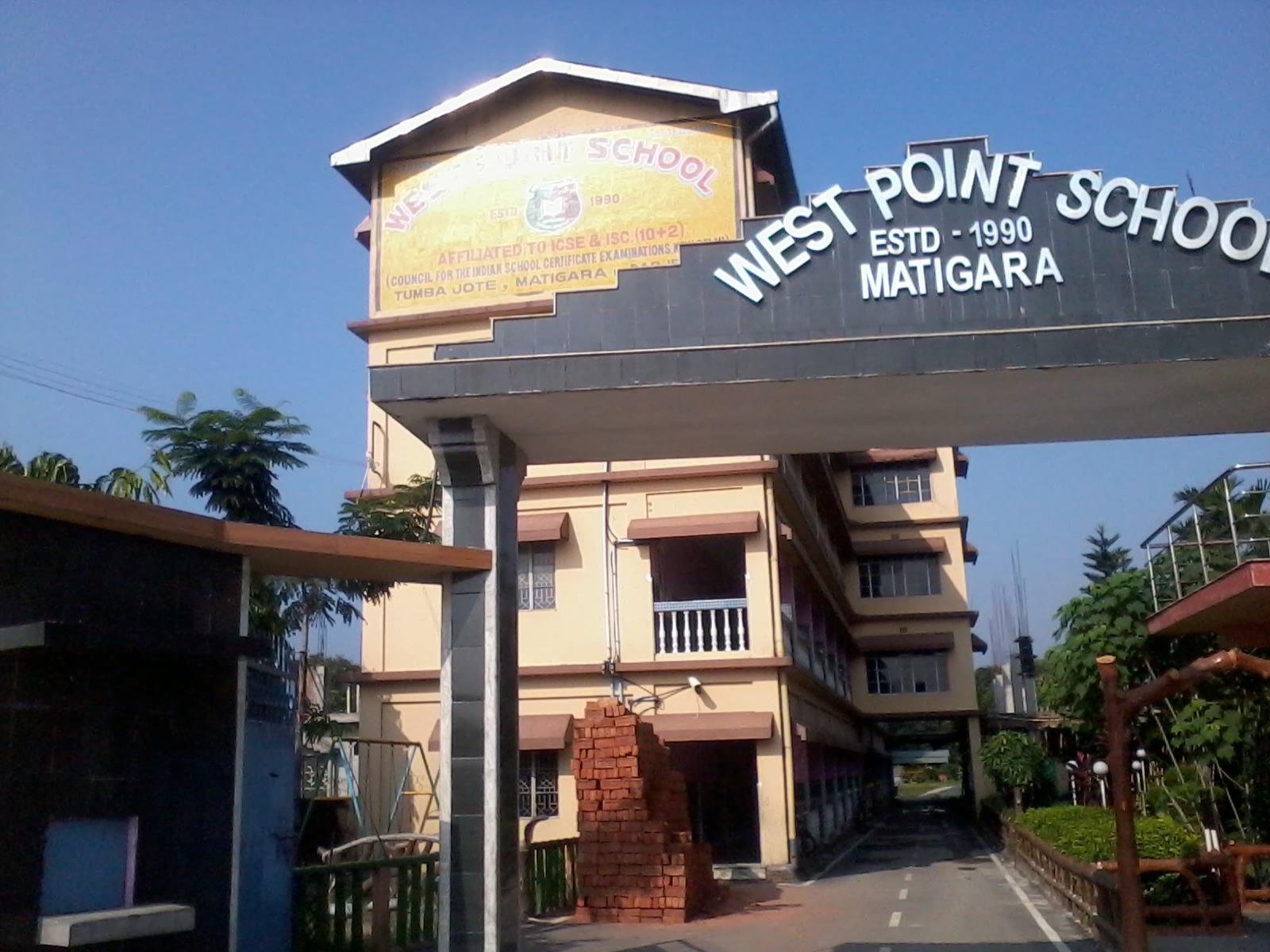 West Point Icse School